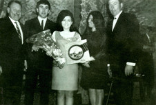 Val Elliott & The Rhythm Ramblers - Person | AudioCulture