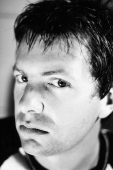 The Stereo Bus - Person | AudioCulture