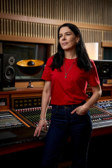 Philippa McIntyre - Person | AudioCulture