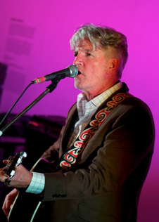 Tim Finn - Person | AudioCulture