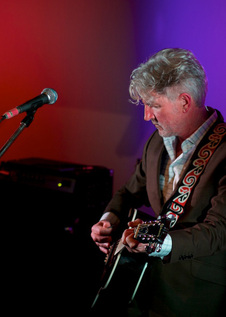 Tim Finn - Person | AudioCulture