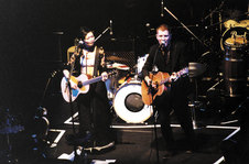 Tim Finn - Person | AudioCulture